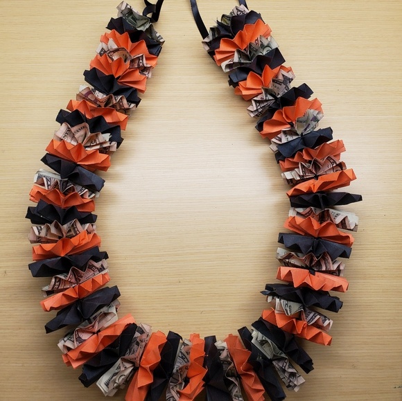 Accessories | Custom Leis | Poshmark